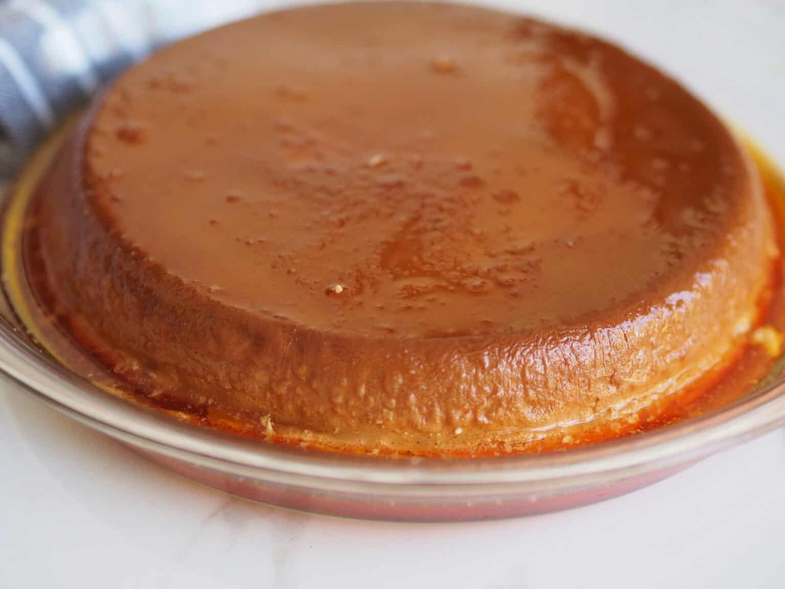 Easy Cuban Flan Recipe - Flan Cubano